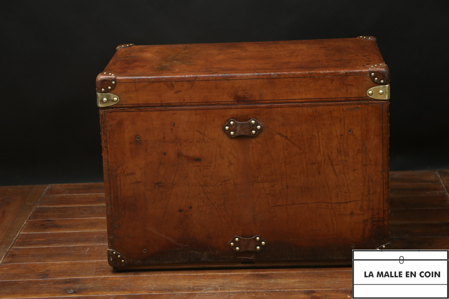 Malle Louis Vuitton courrier cuir
