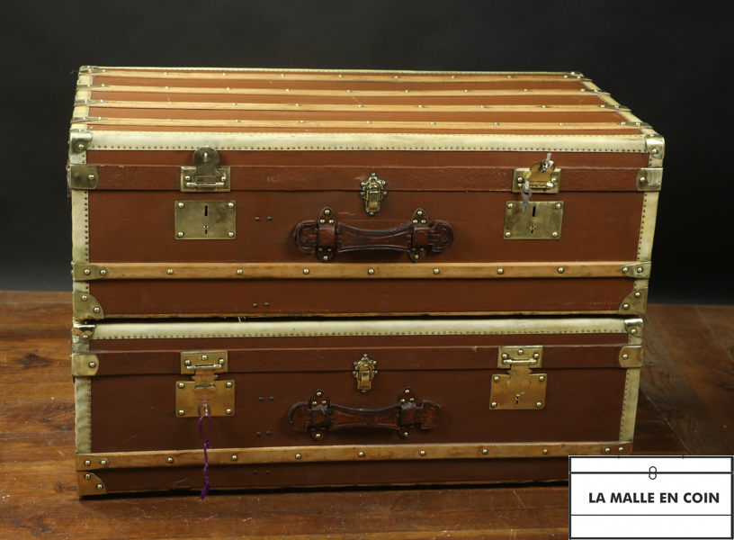 Pair of 2 trunks from the Magasins du Louvre, Paris