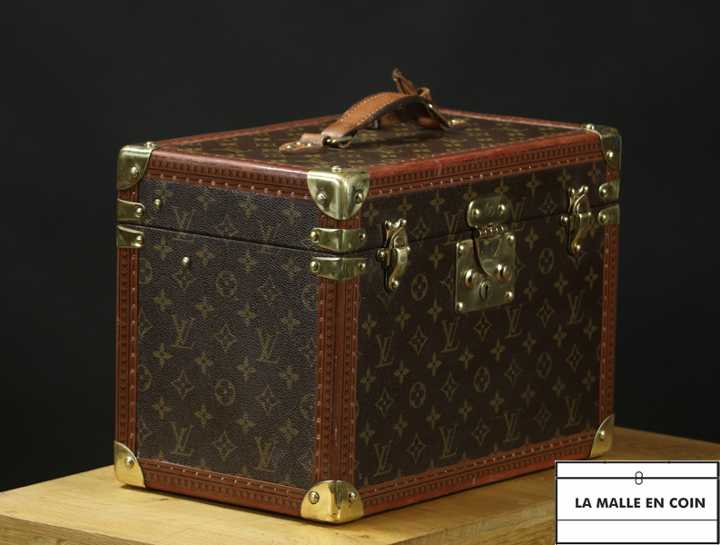 Louis Vuitton monogram vanity case